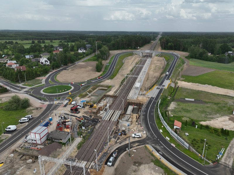 Podlasie: nowy wiadukt drogowy w Trypuciach zwiększa bezpieczeństwo - Kolej na wschód